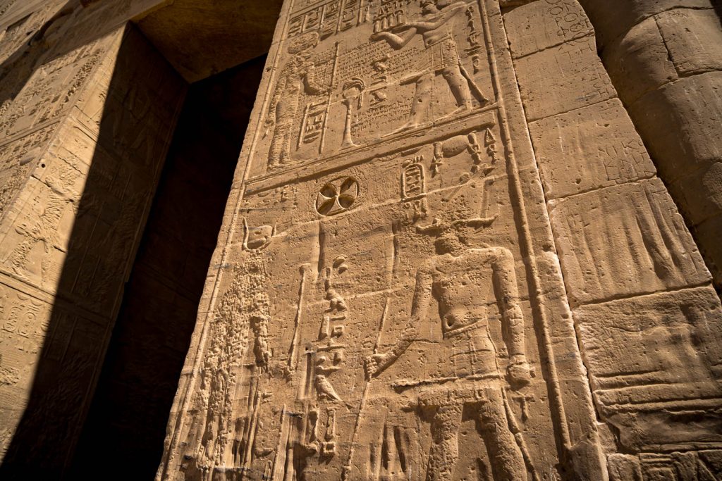 Why You Should Visit Aswan With Kids (And How To Do It!)