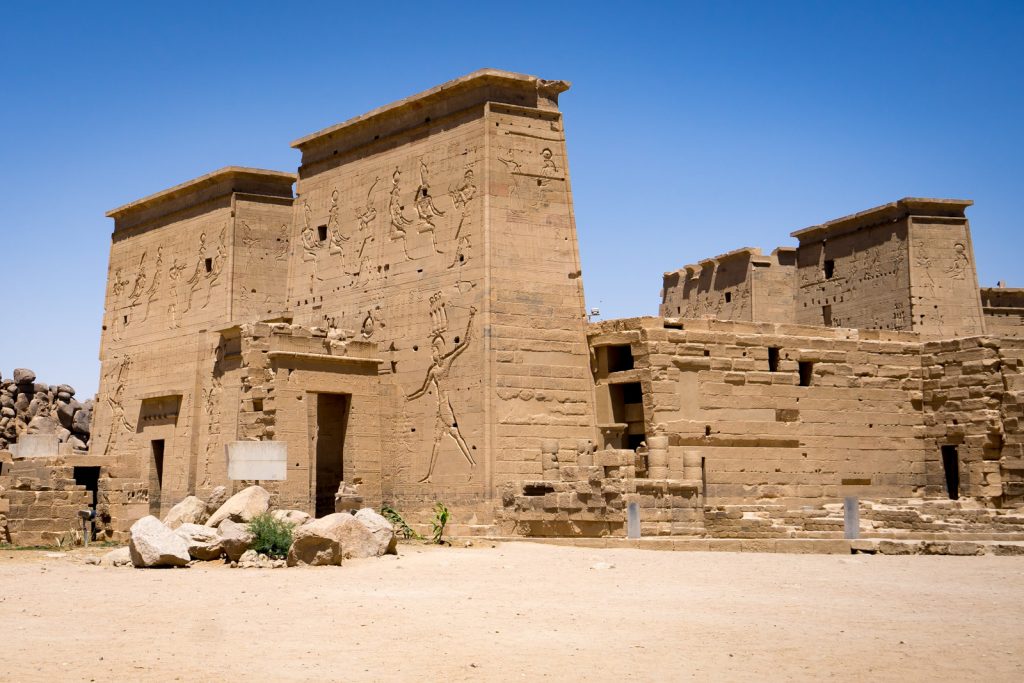 Why You Should Visit Aswan With Kids (And How To Do It!)